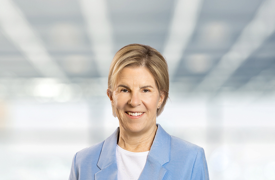 Biography | Cathi Baglin