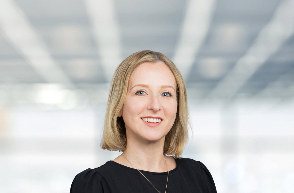 Biography | Elizabeth "Liz" Yasny